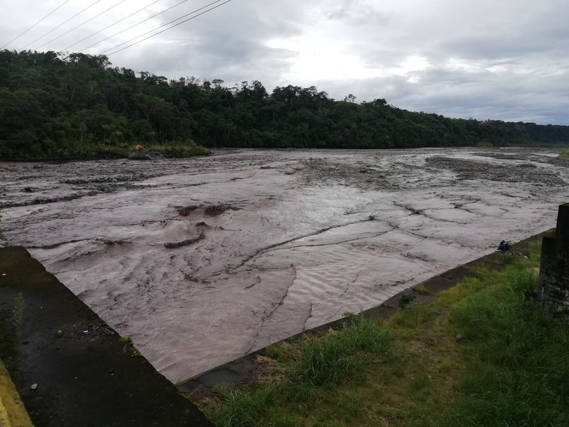 COE cantonal se mantiene en alerta por crecientes del Río Upano